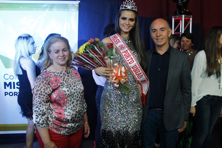 Camilla Wolf é eleita a nova Miss Mundo Porto União 2016 - Vvale