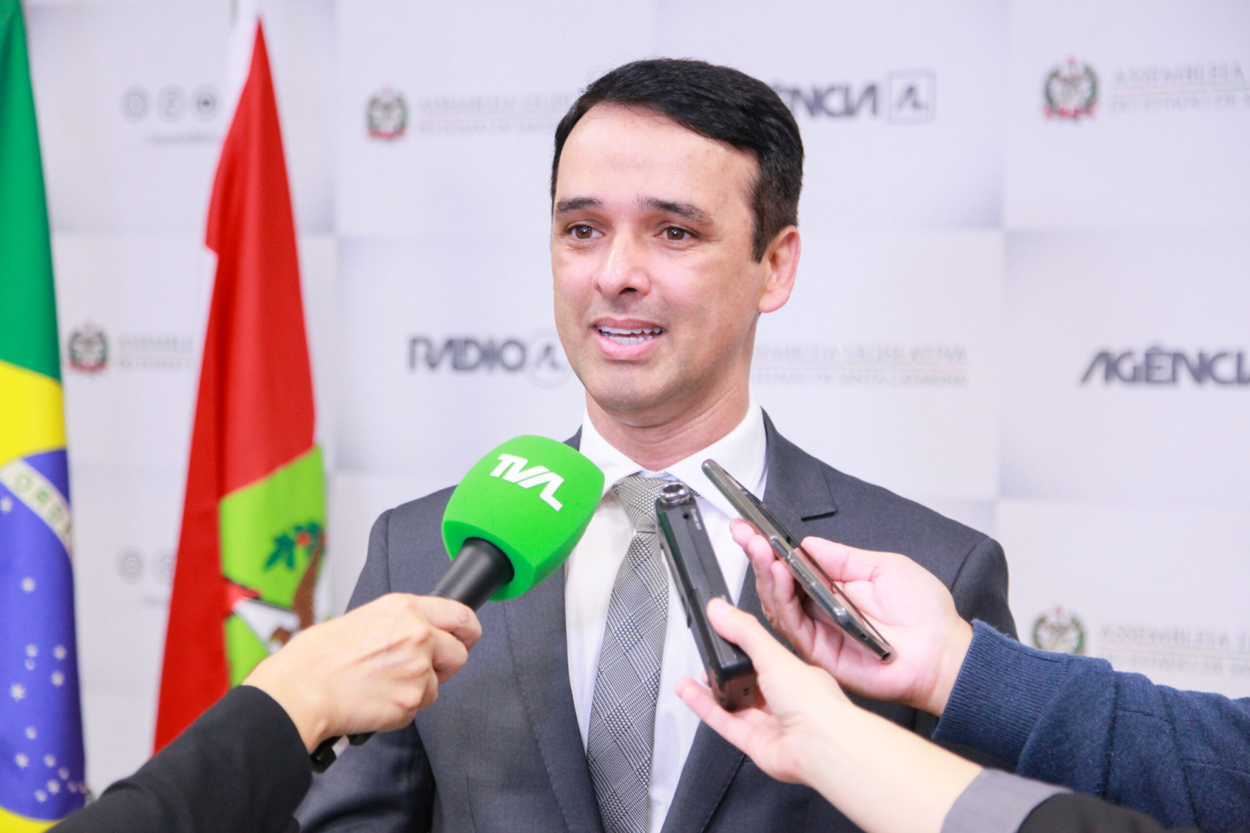 Na Alesc, Marcos da Rosa vai priorizar a educação e a saúde - Vvale