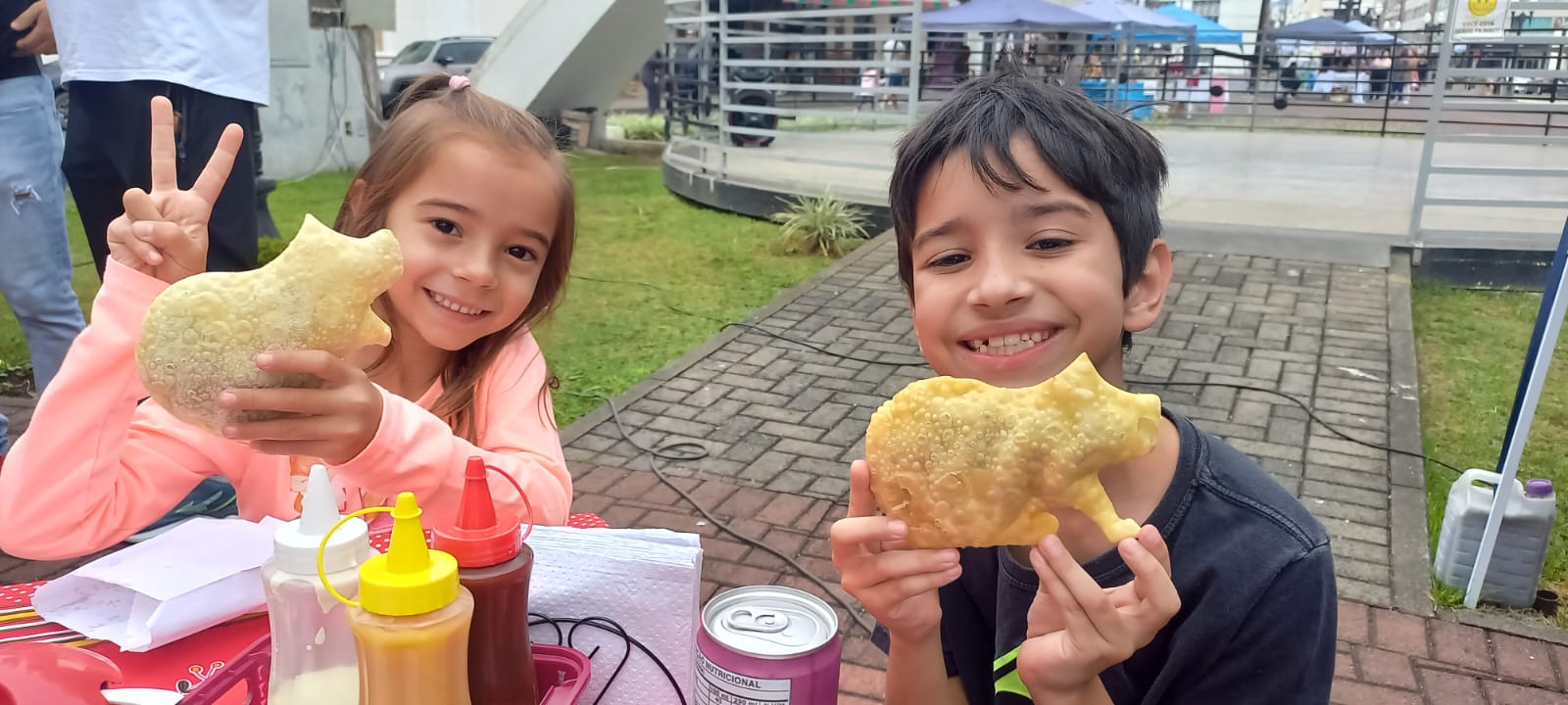 Pastel de Capivara é o novo sucesso na Feirinha do Chafariz em Porto ...