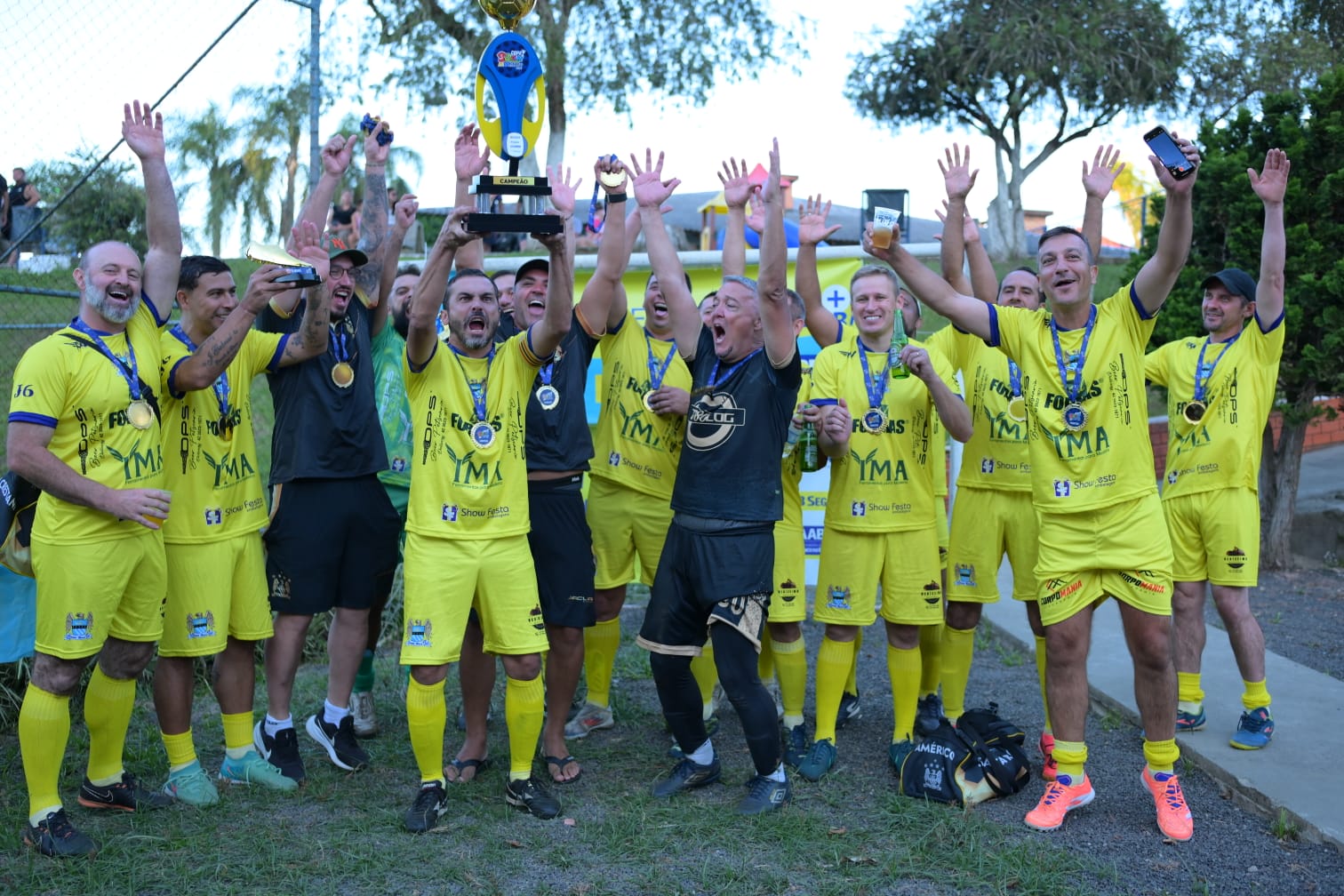Fênix Santa Rosa conquista a Copa Silk AABB de futebol minicampo